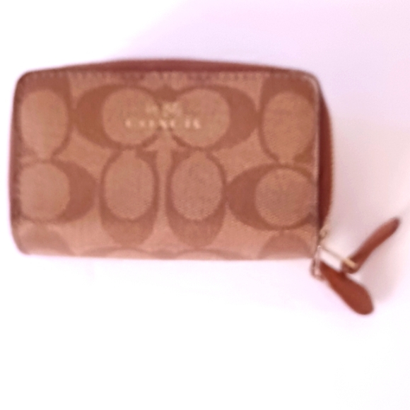 Coach | Bags | Coach Tan Signature Zip Wallet | Poshmark